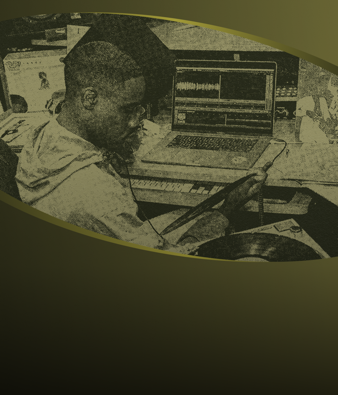 How to Make Money Selling Beats Online (+ Tips from Top Producers)