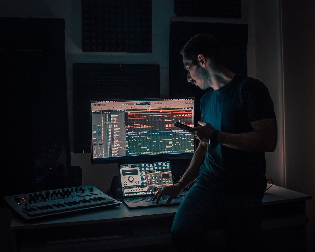 How to Make Money Selling Beats Online (+ Tips from Top Producers)