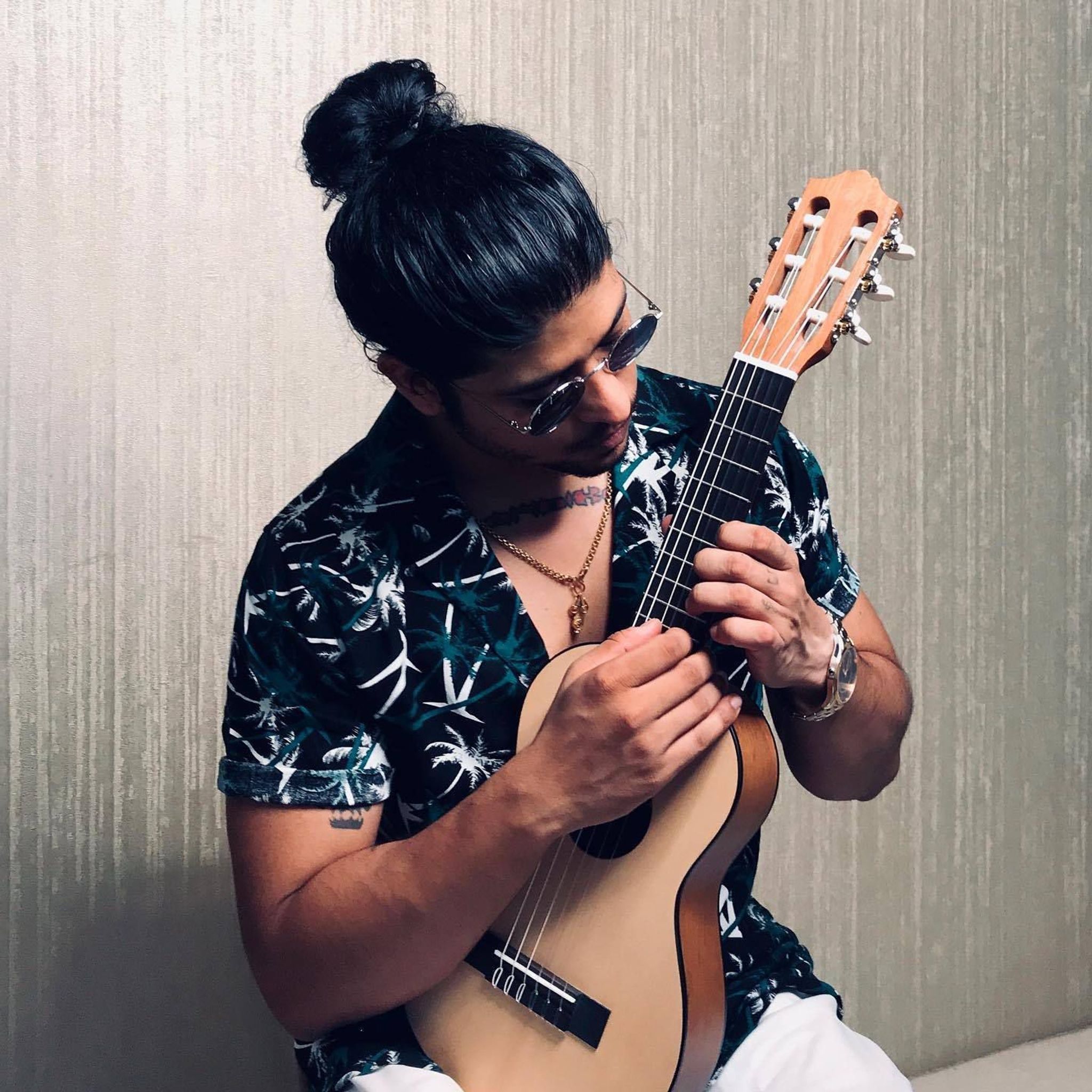 Prateek Gandhi | Tracklib.com