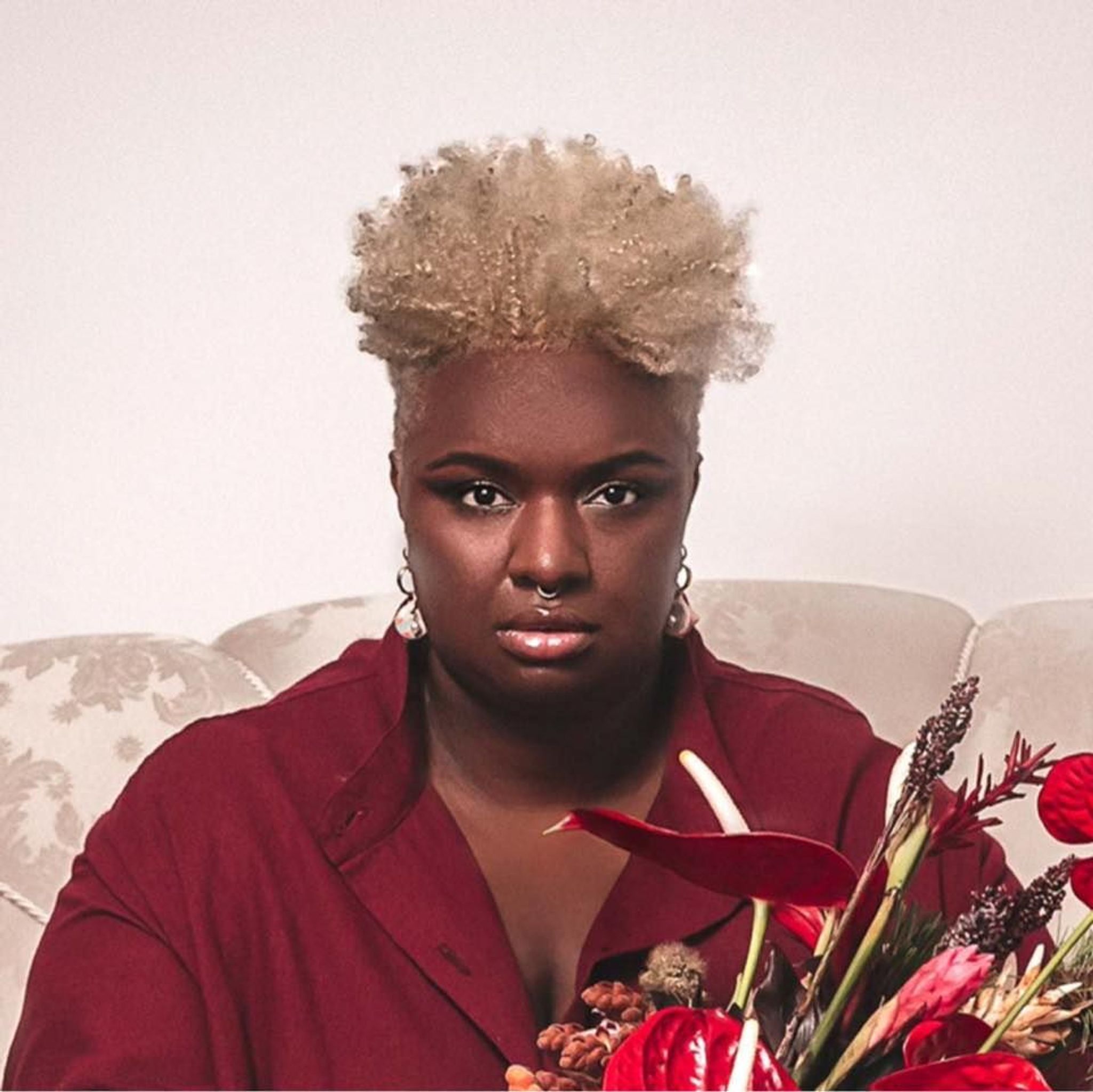Ellen Oléria | Tracklib.com