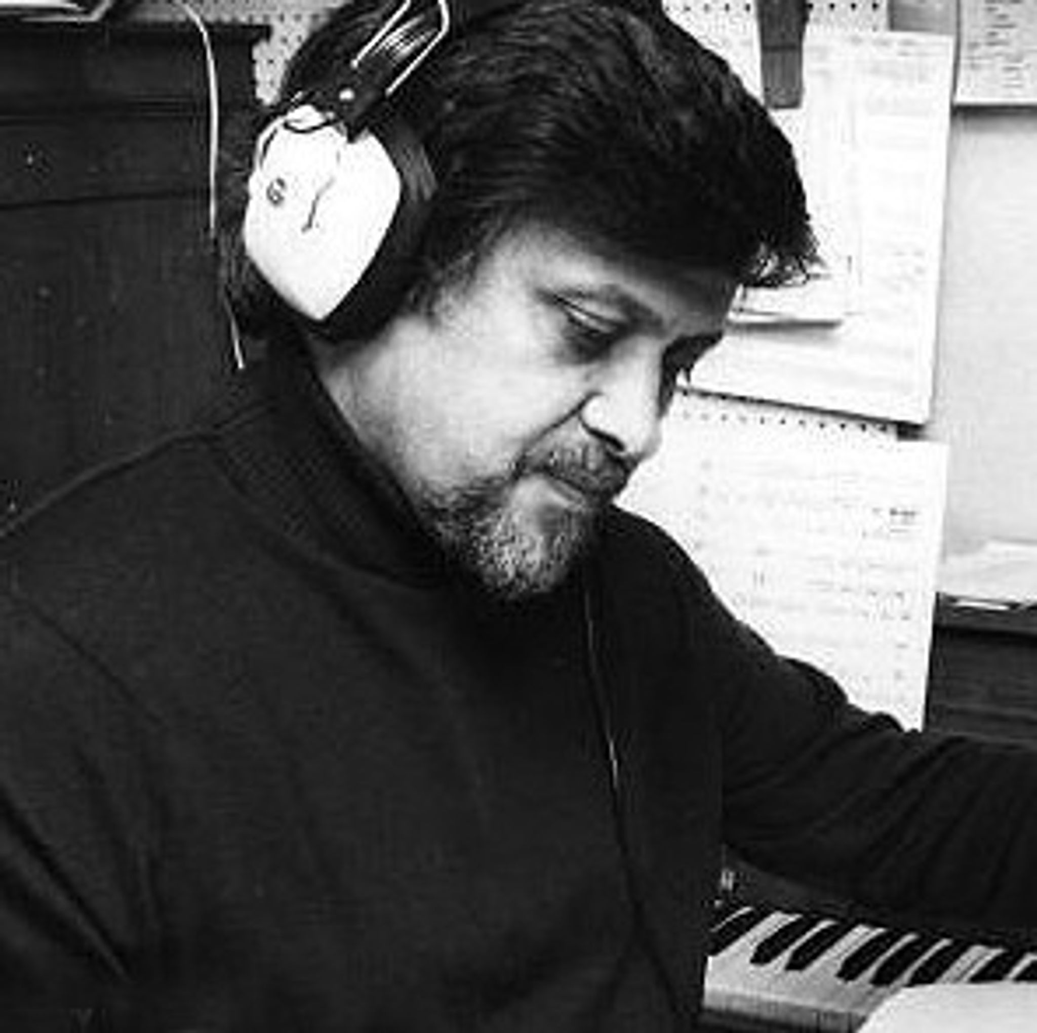 Neil Richardson | Tracklib.com