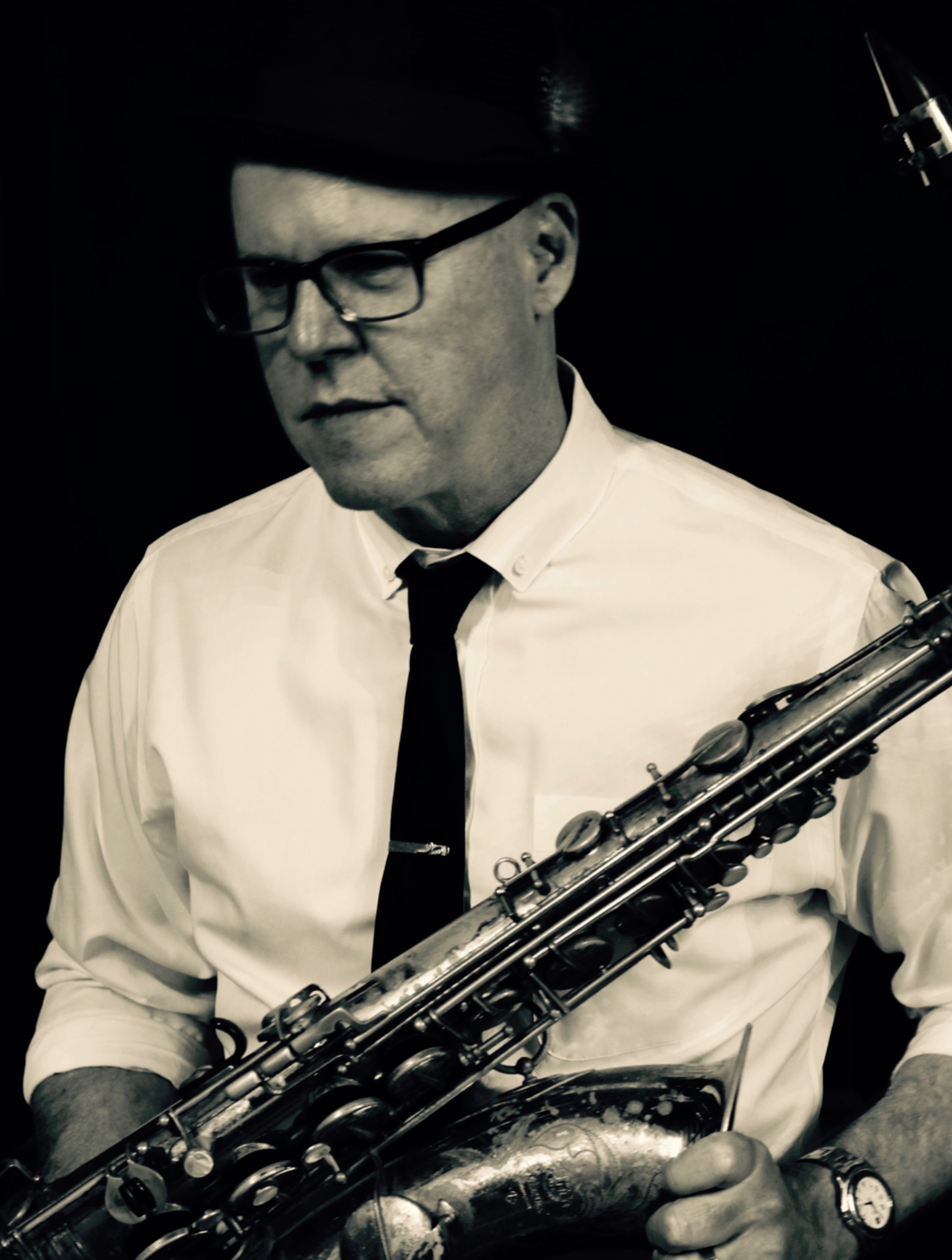 Archie Thompson | TRACKLIB.COM