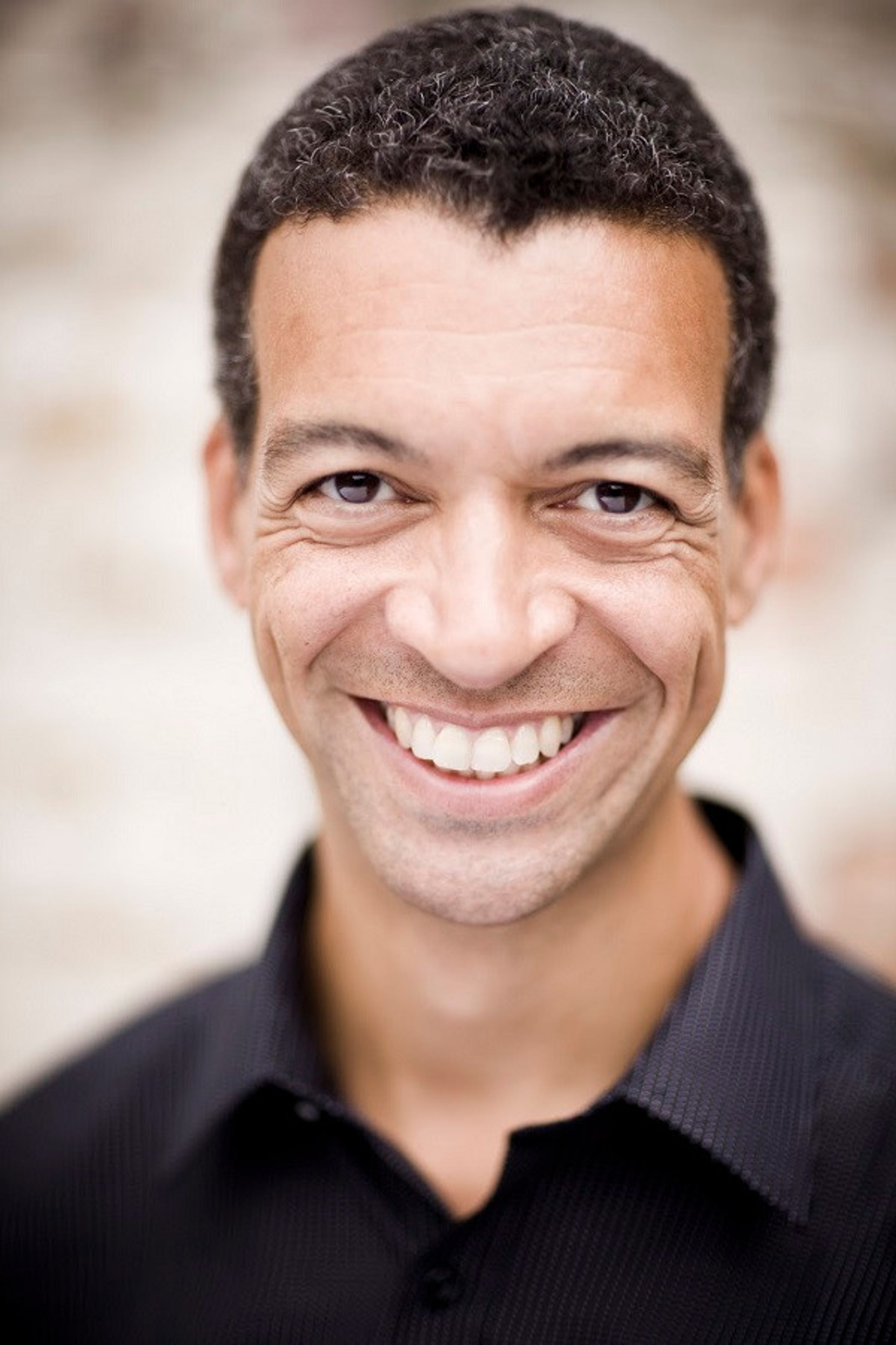 Roderick Williams | TRACKLIB.COM