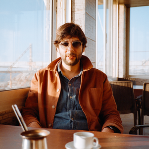 Charif Megarbane | TRACKLIB.COM