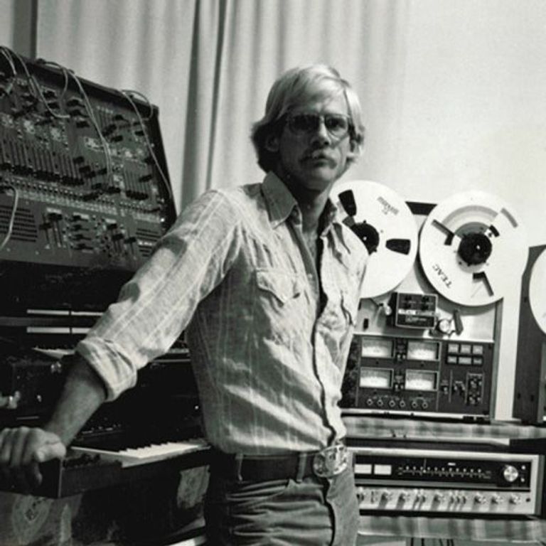 Leon Lowman | Tracklib.com